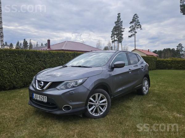 Pelēks Nissan Qashqai 2014 Rīga, ar dzinēja tilpumu 1.20 L un nobraukumu 141 tūkst. km par 7775 €, foto 3 vietnē AUTOMOTO.COM.LV