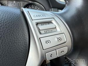 Grey Nissan Qashqai 2014 in Riga, with an engine capacity of 1.50 L and mileage of 257 thousand km for 6999 €, photo 9 on AUTOMOTO.COM.LV