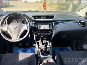 Grey Nissan Qashqai 2014 in Riga, with an engine capacity of 1.50 L and mileage of 257 thousand km for 6999 €, photo 26 on AUTOMOTO.COM.LV