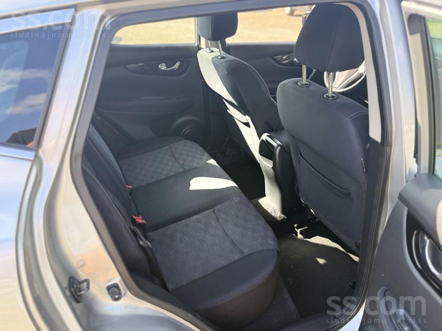 Grey Nissan Qashqai 2014 in Riga, with an engine capacity of 1.50 L and mileage of 257 thousand km for 6999 €, photo 30 on AUTOMOTO.COM.LV