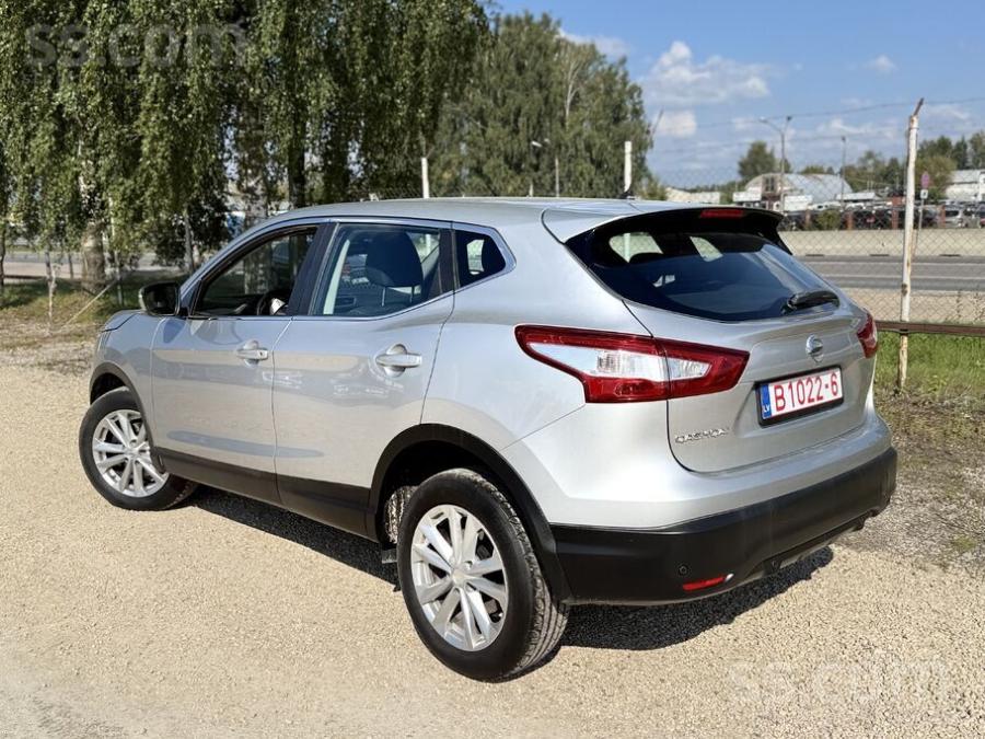 Grey Nissan Qashqai 2014 in Riga, with an engine capacity of 1.50 L and mileage of 257 thousand km for 6999 €, photo 32 on AUTOMOTO.COM.LV