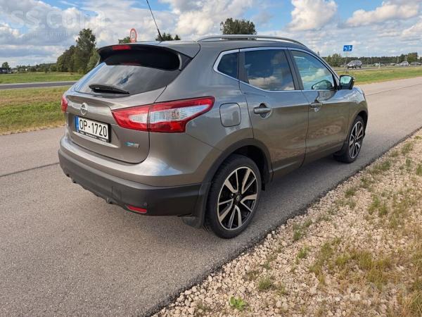 Pelēks Nissan Qashqai 2014 Rīga, ar dzinēja tilpumu 1.50 L un nobraukumu 145 tūkst. km par 8250 €, foto 4 vietnē AUTOMOTO.COM.LV