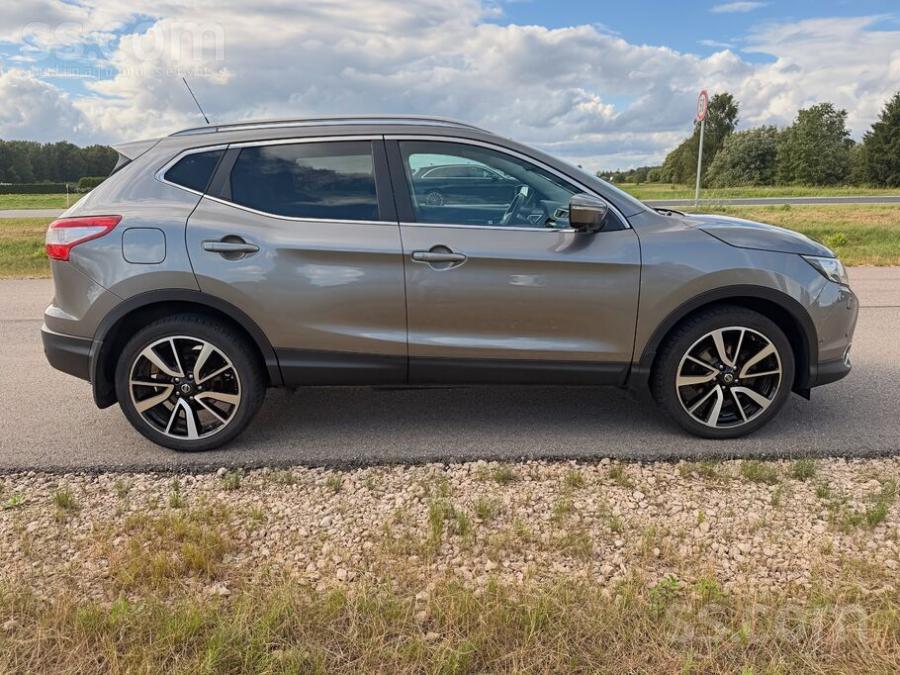 Pelēks Nissan Qashqai 2014 Rīga, ar dzinēja tilpumu 1.50 L un nobraukumu 145 tūkst. km par 8250 €, foto 8 vietnē AUTOMOTO.COM.LV