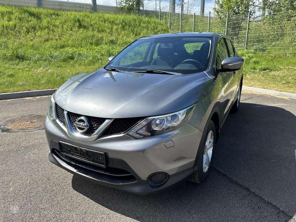 Grey Nissan Qashqai 2014 in Telschi, with an engine capacity of 1.20 L and mileage of 149 thousand km for 5700 €, photo 3 on AUTOMOTO.COM.LV
