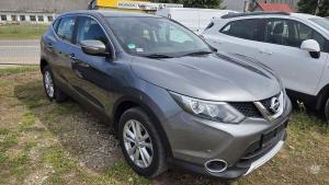Grey Nissan Qashqai 2014 in Taurage, with an engine capacity of 1.60 L and mileage of 200 thousand km for 7300 €, photo 3 on AUTOMOTO.COM.LV