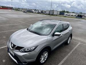 Pelēks Nissan Qashqai 2014 Viļņa, ar dzinēja tilpumu 1.20 L un nobraukumu 134 tūkst. km par 6200 €, foto  vietnē AUTOMOTO.COM.LV