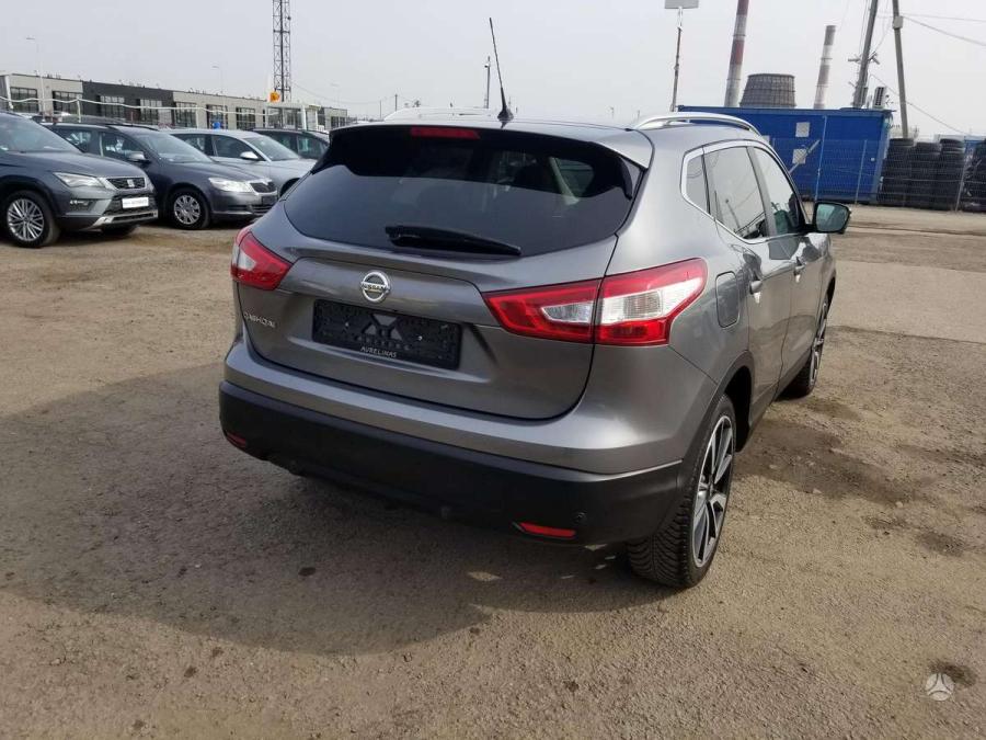 Pelēks Nissan Qashqai 2014 Kauņa, ar dzinēja tilpumu 1.20 L un nobraukumu 176 tūkst. km par 7550 €, foto 7 vietnē AUTOMOTO.COM.LV