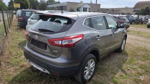 Pelēks Nissan Qashqai 2014 Tauragė, ar dzinēja tilpumu 1.60 L un nobraukumu 200 tūkst. km par 7300 €, foto 5 vietnē AUTOMOTO.COM.LV