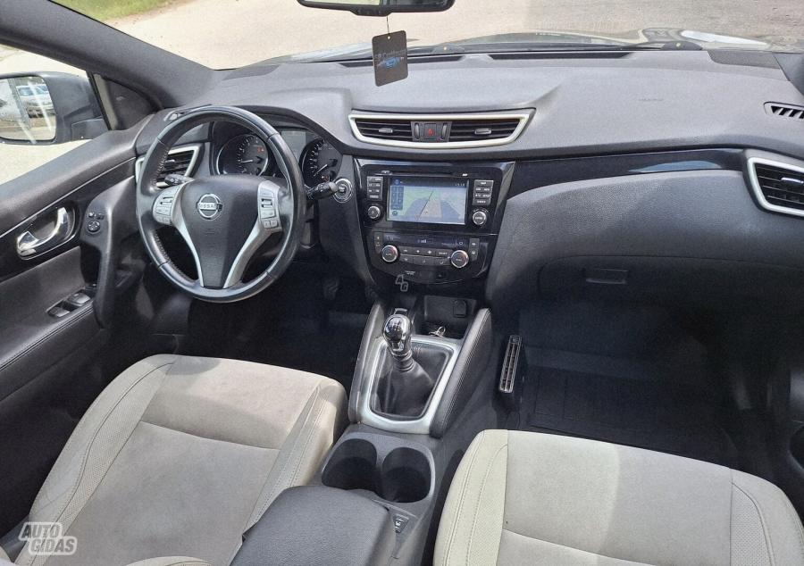 Pelēks Nissan Qashqai 2014 Radviliškis, ar dzinēja tilpumu 1.20 L un nobraukumu 161 tūkst. km par 7950 €, foto 16 vietnē AUTOMOTO.COM.LV