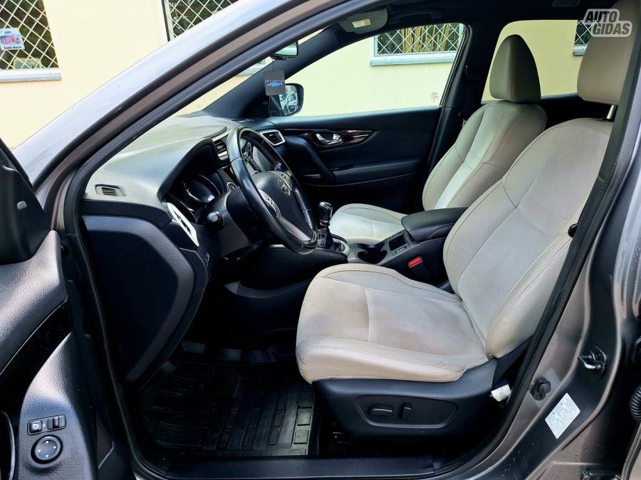 Pelēks Nissan Qashqai 2014 Radviliškis, ar dzinēja tilpumu 1.20 L un nobraukumu 161 tūkst. km par 7950 €, foto 17 vietnē AUTOMOTO.COM.LV