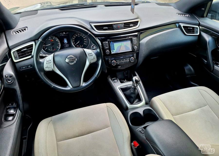 Pelēks Nissan Qashqai 2014 Radviliškis, ar dzinēja tilpumu 1.20 L un nobraukumu 161 tūkst. km par 7950 €, foto 21 vietnē AUTOMOTO.COM.LV