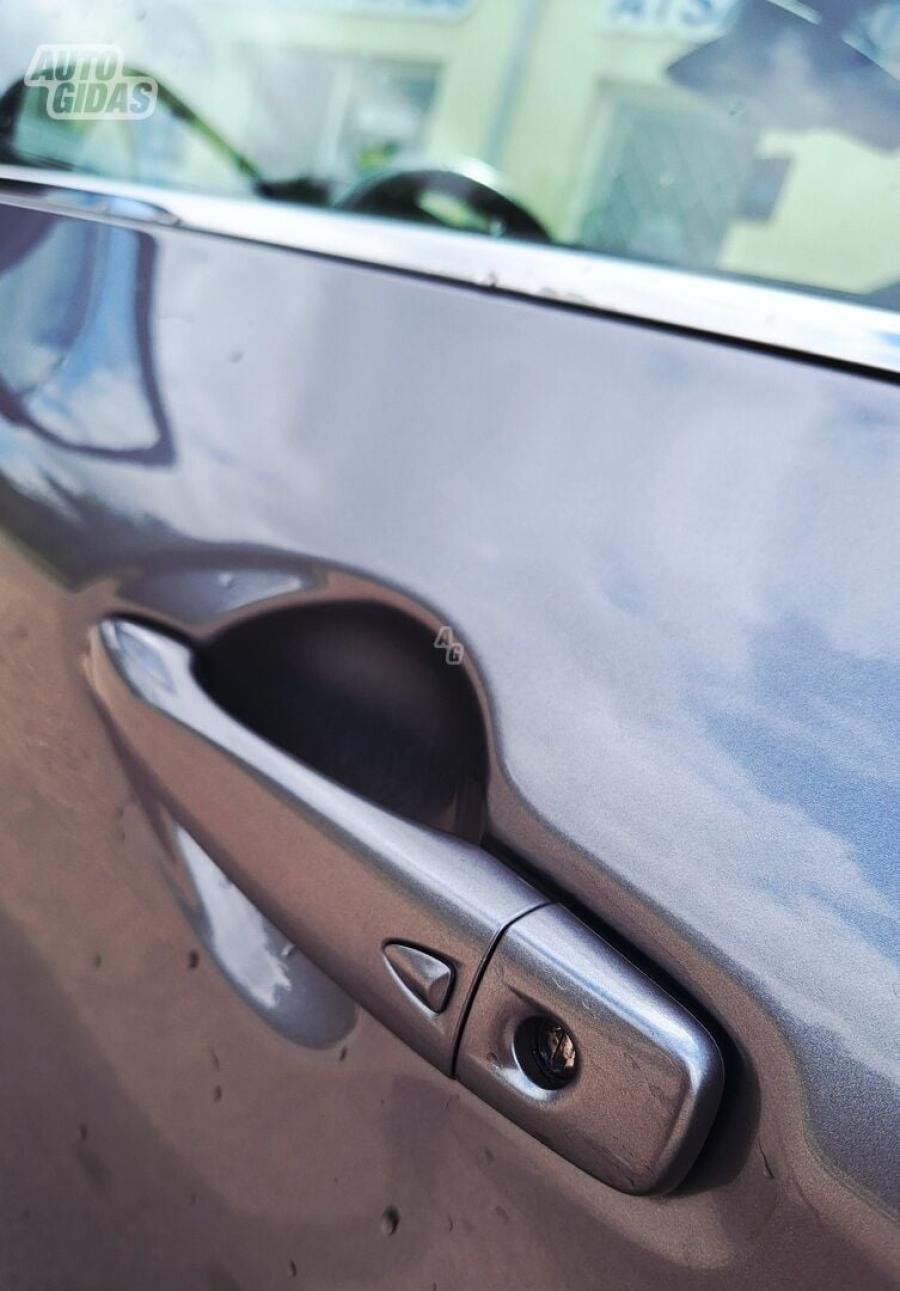 Grey Nissan Qashqai 2014 in Radviliskis, with an engine capacity of 1.20 L and mileage of 161 thousand km for 7950 €, photo 15 on AUTOMOTO.COM.LV