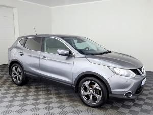Grey Nissan Qashqai 2014 in Tallinn, with an engine capacity of 1.60 L and mileage of 239 thousand km for 5999 €, photo  on AUTOMOTO.COM.LV
