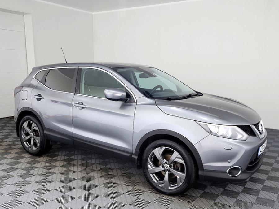 Pelēks Nissan Qashqai 2014 Tallina, ar dzinēja tilpumu 1.60 L un nobraukumu 239 tūkst. km par 5999 €, foto 1 vietnē AUTOMOTO.COM.LV