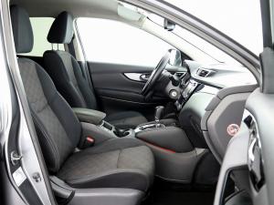 Pelēks Nissan Qashqai 2014 Tallina, ar dzinēja tilpumu 1.60 L un nobraukumu 239 tūkst. km par 5999 €, foto 14 vietnē AUTOMOTO.COM.LV