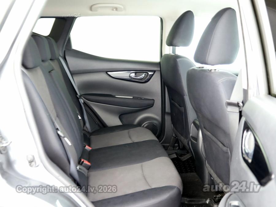 Pelēks Nissan Qashqai 2014 Tallina, ar dzinēja tilpumu 1.60 L un nobraukumu 239 tūkst. km par 5999 €, foto 8 vietnē AUTOMOTO.COM.LV