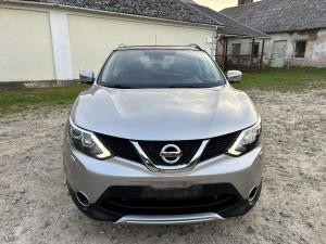 Grey Nissan Qashqai 2014 in Kaisiadorys, with an engine capacity of 1.60 L and mileage of 239 thousand km for 7950 €, photo 4 on AUTOMOTO.COM.LV