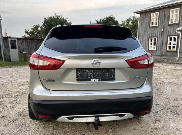 Grey Nissan Qashqai 2014 in Kaisiadorys, with an engine capacity of 1.60 L and mileage of 239 thousand km for 7950 €, photo 6 on AUTOMOTO.COM.LV