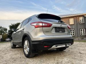 Grey Nissan Qashqai 2014 in Kaisiadorys, with an engine capacity of 1.60 L and mileage of 239 thousand km for 7950 €, photo 8 on AUTOMOTO.COM.LV