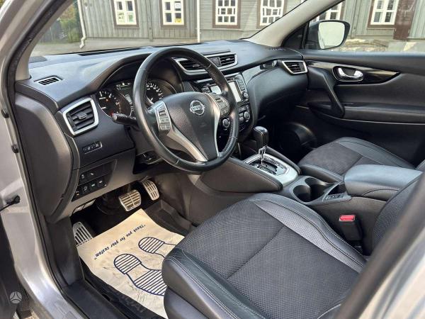 Grey Nissan Qashqai 2014 in Kaisiadorys, with an engine capacity of 1.60 L and mileage of 239 thousand km for 7950 €, photo 10 on AUTOMOTO.COM.LV