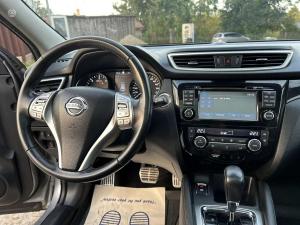 Grey Nissan Qashqai 2014 in Kaisiadorys, with an engine capacity of 1.60 L and mileage of 239 thousand km for 7950 €, photo 16 on AUTOMOTO.COM.LV