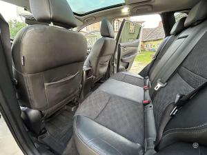 Grey Nissan Qashqai 2014 in Kaisiadorys, with an engine capacity of 1.60 L and mileage of 239 thousand km for 7950 €, photo 24 on AUTOMOTO.COM.LV