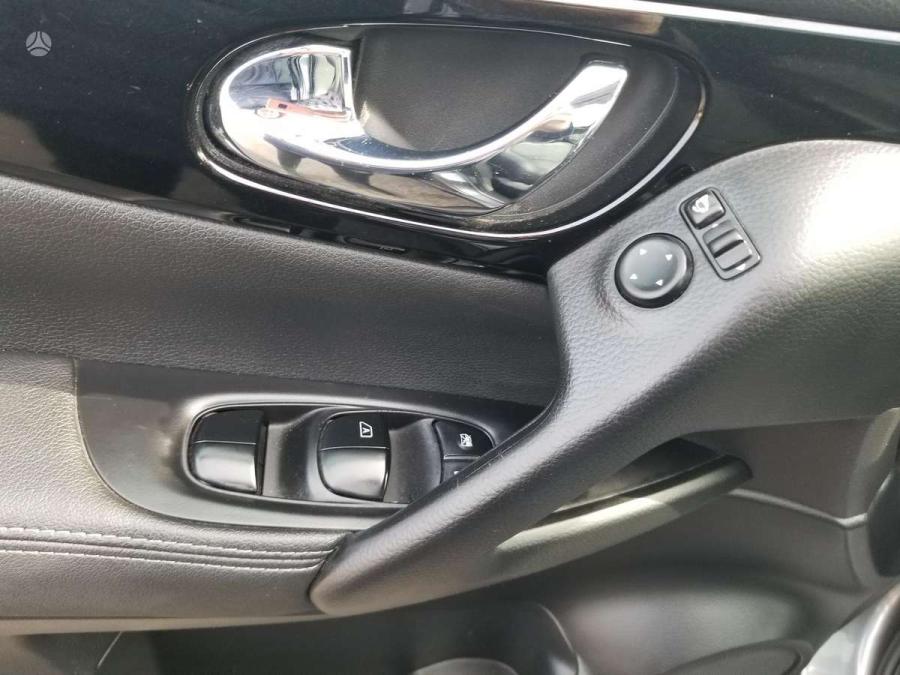 Grey Nissan Qashqai 2014 in Kaunas, with an engine capacity of 1.20 L and mileage of 170 thousand km for 7550 €, photo 11 on AUTOMOTO.COM.LV