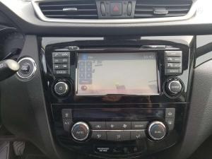 Grey Nissan Qashqai 2014 in Kaunas, with an engine capacity of 1.20 L and mileage of 170 thousand km for 7550 €, photo 14 on AUTOMOTO.COM.LV