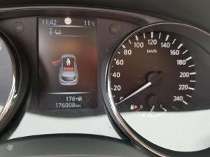 Grey Nissan Qashqai 2014 in Kaunas, with an engine capacity of 1.20 L and mileage of 170 thousand km for 7550 €, photo 17 on AUTOMOTO.COM.LV
