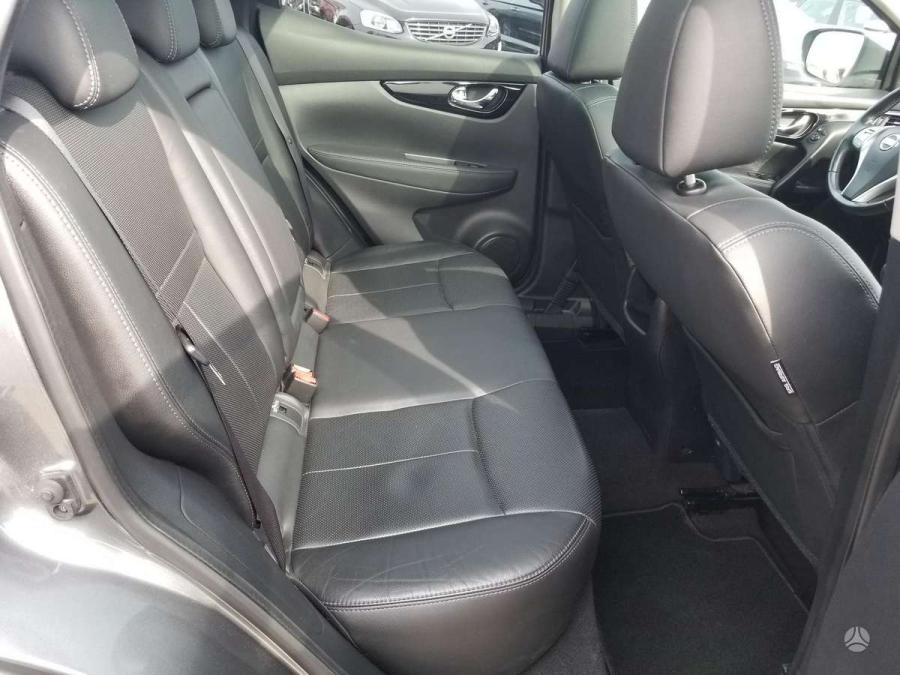 Grey Nissan Qashqai 2014 in Kaunas, with an engine capacity of 1.20 L and mileage of 170 thousand km for 7550 €, photo 20 on AUTOMOTO.COM.LV