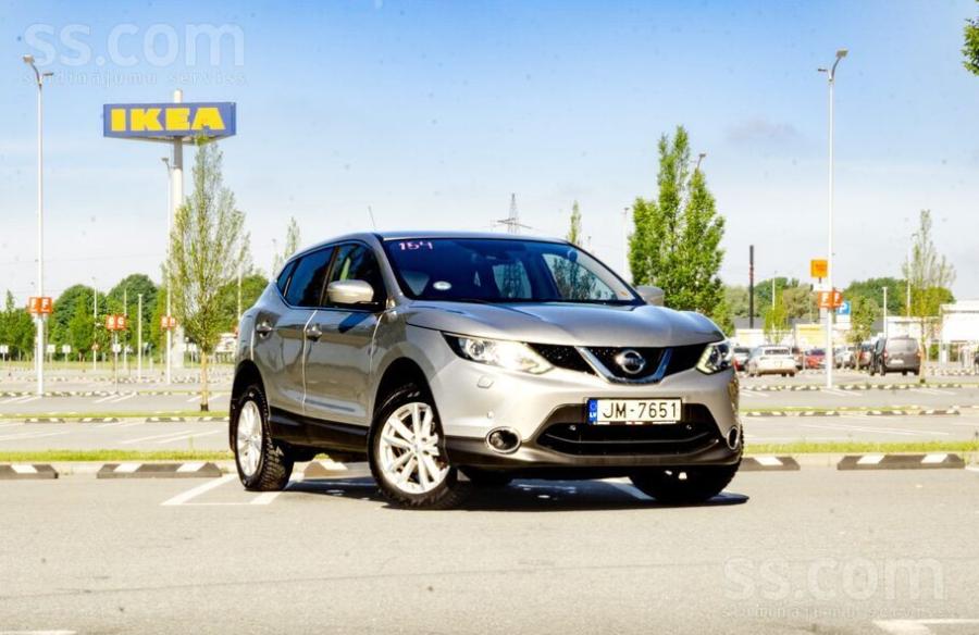Pelēks Nissan Qashqai 2014 Rīga, ar dzinēja tilpumu 1.50 L un nobraukumu 222 tūkst. km par 7190 €, foto 3 vietnē AUTOMOTO.COM.LV