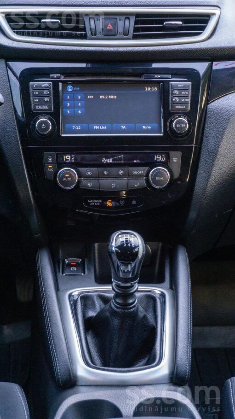 Pelēks Nissan Qashqai 2014 Rīga, ar dzinēja tilpumu 1.50 L un nobraukumu 222 tūkst. km par 7190 €, foto 13 vietnē AUTOMOTO.COM.LV