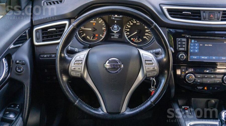 Pelēks Nissan Qashqai 2014 Rīga, ar dzinēja tilpumu 1.50 L un nobraukumu 222 tūkst. km par 7190 €, foto 14 vietnē AUTOMOTO.COM.LV