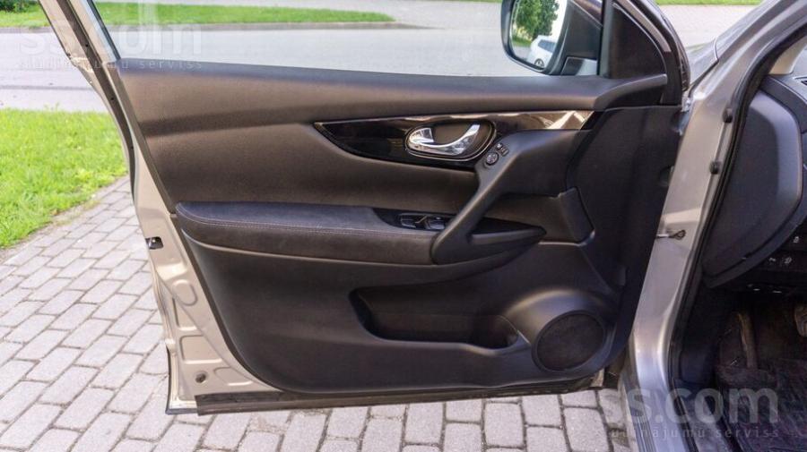 Pelēks Nissan Qashqai 2014 Rīga, ar dzinēja tilpumu 1.50 L un nobraukumu 222 tūkst. km par 7190 €, foto 27 vietnē AUTOMOTO.COM.LV