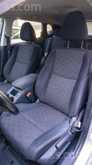 Pelēks Nissan Qashqai 2014 Rīga, ar dzinēja tilpumu 1.50 L un nobraukumu 222 tūkst. km par 7190 €, foto 28 vietnē AUTOMOTO.COM.LV
