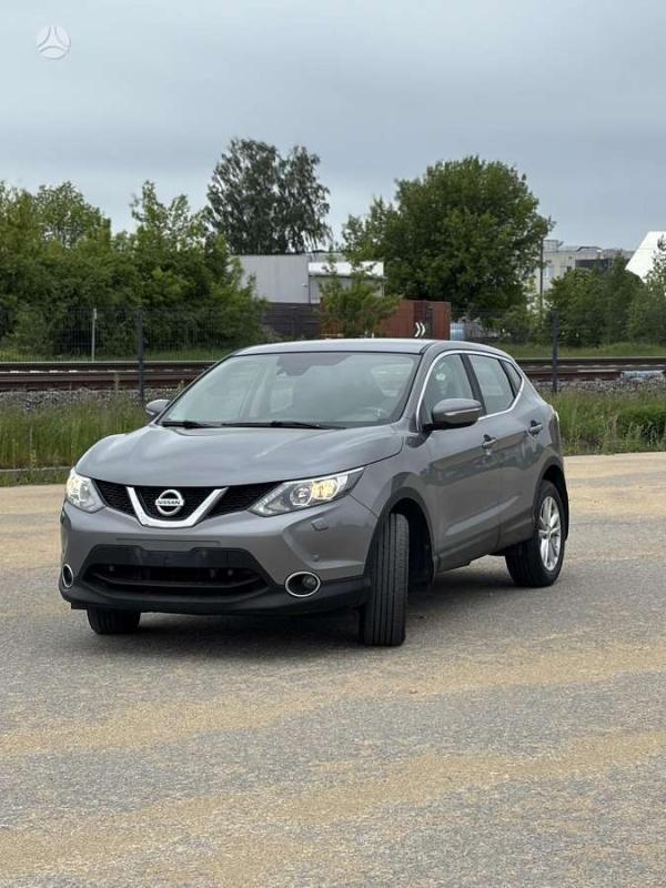 Pelēks Nissan Qashqai 2014 Marijampole, ar dzinēja tilpumu 1.60 L un nobraukumu 264 tūkst. km par 6450 €, foto 1 vietnē AUTOMOTO.COM.LV
