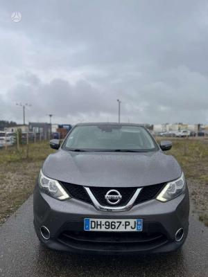 Pelēks Nissan Qashqai 2014 Viļņa, ar dzinēja tilpumu 1.60 L un nobraukumu 225 tūkst. km par 6897 €, foto 3 vietnē AUTOMOTO.COM.LV