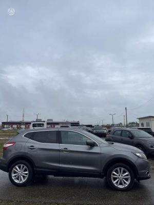 Pelēks Nissan Qashqai 2014 Viļņa, ar dzinēja tilpumu 1.60 L un nobraukumu 225 tūkst. km par 6897 €, foto 5 vietnē AUTOMOTO.COM.LV