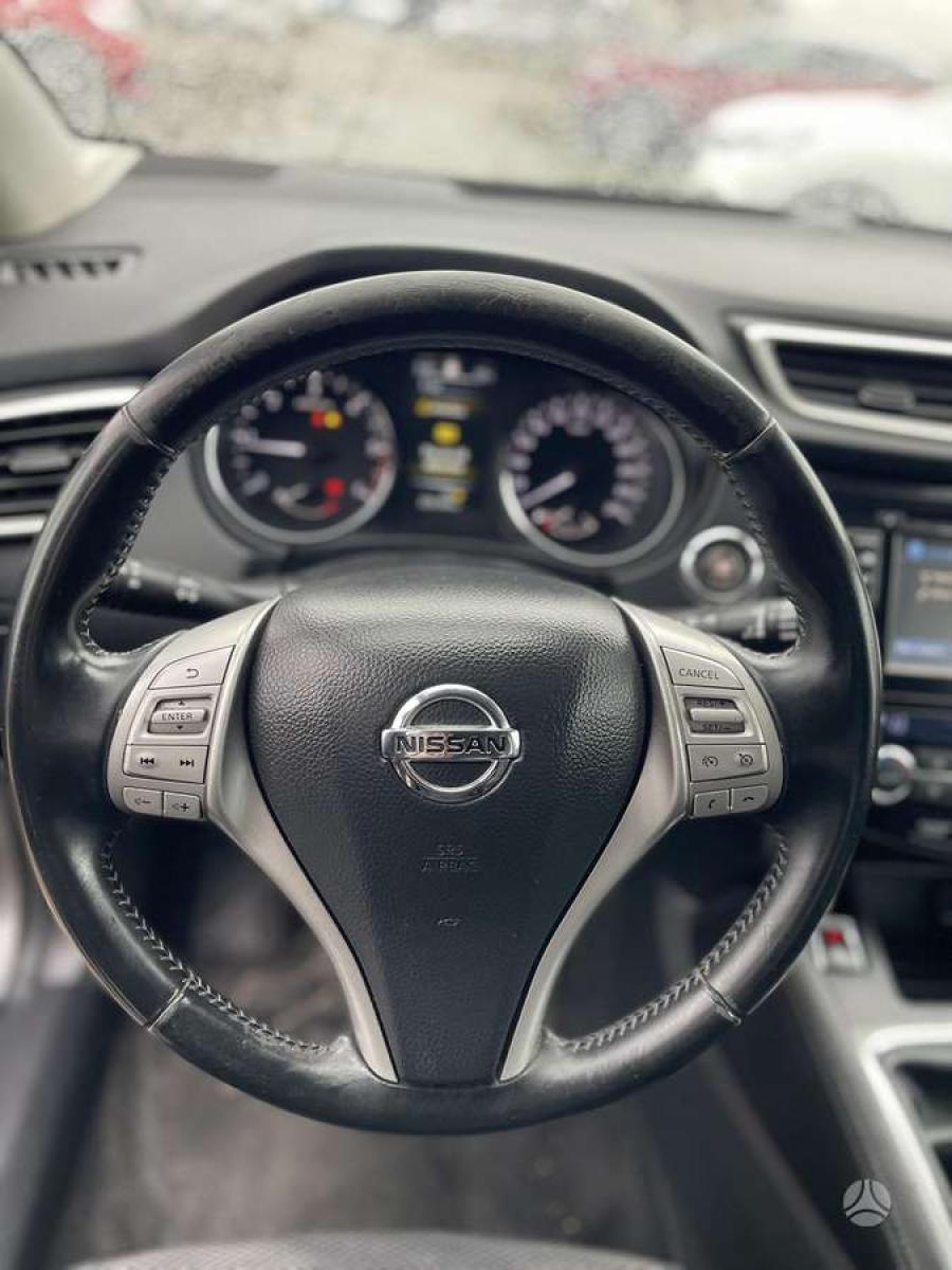 Pelēks Nissan Qashqai 2014 Viļņa, ar dzinēja tilpumu 1.60 L un nobraukumu 225 tūkst. km par 6897 €, foto 14 vietnē AUTOMOTO.COM.LV