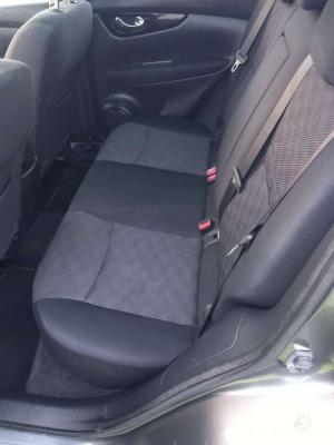 Grey Nissan Qashqai 2014 in Taurage, with an engine capacity of 1.60 L and mileage of 275 thousand km for 5850 €, photo 14 on AUTOMOTO.COM.LV