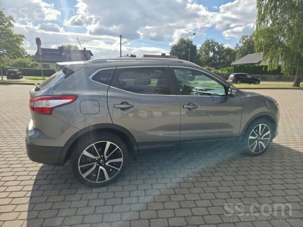 Pelēks Nissan Qashqai 2014 Jelgava, ar dzinēja tilpumu 1.60 L un nobraukumu 208 tūkst. km par 9250 €, foto 5 vietnē AUTOMOTO.COM.LV
