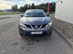 Pelēks Nissan Qashqai 2014 Panevēža, ar dzinēja tilpumu 1.20 L un nobraukumu 169 tūkst. km par 7000 €, foto 4 vietnē AUTOMOTO.COM.LV