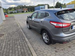 Pelēks Nissan Qashqai 2014 Panevēža, ar dzinēja tilpumu 1.20 L un nobraukumu 169 tūkst. km par 7000 €, foto 8 vietnē AUTOMOTO.COM.LV