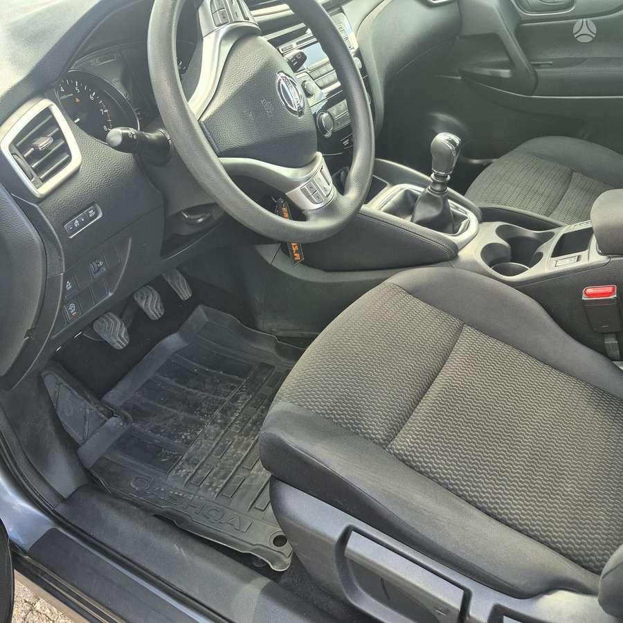 Pelēks Nissan Qashqai 2014 Radviliškis, ar dzinēja tilpumu 1.20 L un nobraukumu 199 tūkst. km par 5300 €, foto 26 vietnē AUTOMOTO.COM.LV
