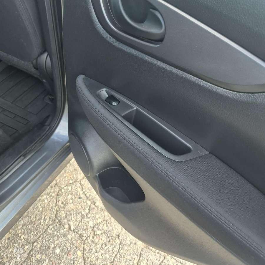 Pelēks Nissan Qashqai 2014 Radviliškis, ar dzinēja tilpumu 1.20 L un nobraukumu 199 tūkst. km par 5300 €, foto 45 vietnē AUTOMOTO.COM.LV