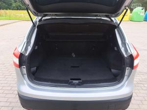 Grey Nissan Qashqai 2014 in Taurage, with an engine capacity of 1.50 L and mileage of 226 thousand km for 7100 €, photo 19 on AUTOMOTO.COM.LV