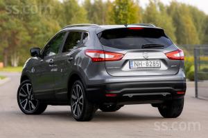 Pelēks Nissan Qashqai 2014 Jelgava, ar dzinēja tilpumu 1.60 L un nobraukumu 0 tūkst. km par 9300 €, foto 5 vietnē AUTOMOTO.COM.LV