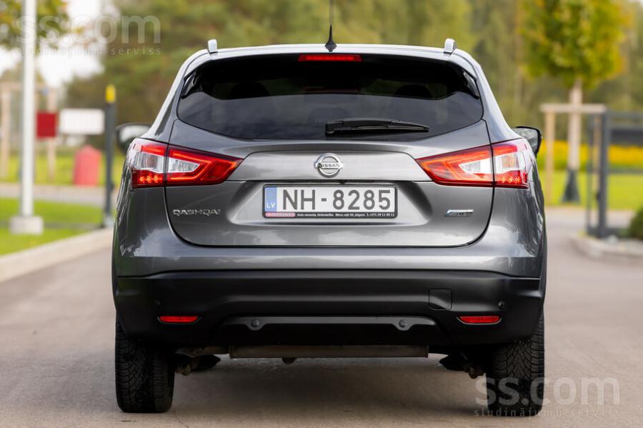 Pelēks Nissan Qashqai 2014 Jelgava, ar dzinēja tilpumu 1.60 L un nobraukumu 0 tūkst. km par 9300 €, foto 6 vietnē AUTOMOTO.COM.LV
