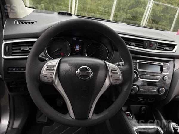 Pelēks Nissan Qashqai 2014 Daugavpils, ar dzinēja tilpumu 1.50 L un nobraukumu 228 tūkst. km par 6600 €, foto 8 vietnē AUTOMOTO.COM.LV
