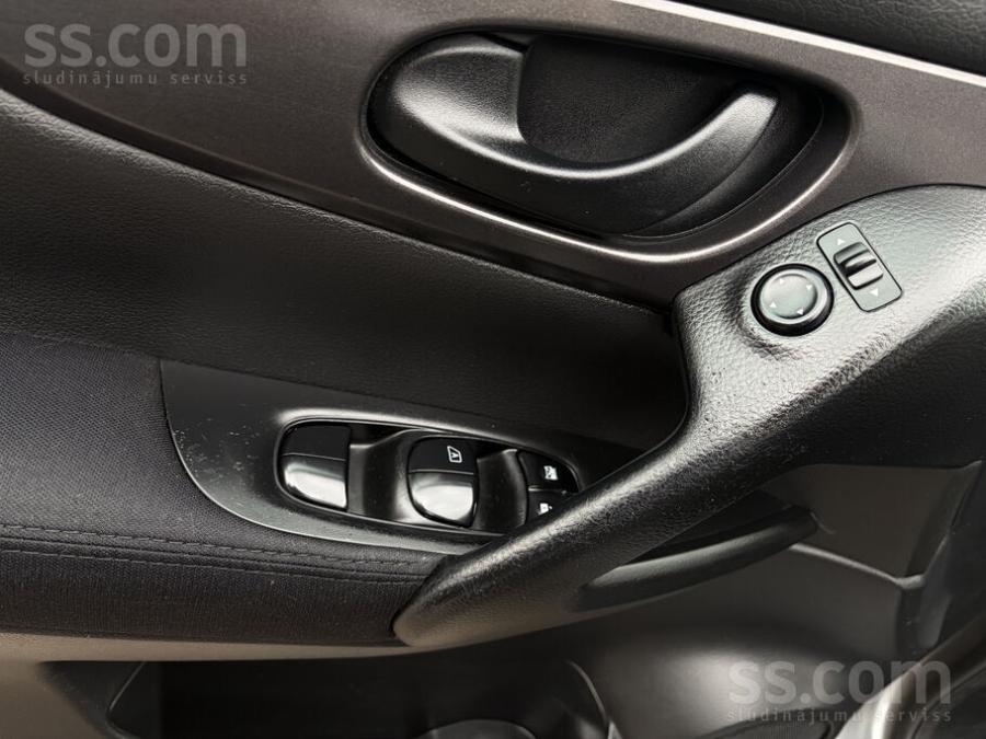 Pelēks Nissan Qashqai 2014 Daugavpils, ar dzinēja tilpumu 1.50 L un nobraukumu 228 tūkst. km par 6600 €, foto 10 vietnē AUTOMOTO.COM.LV